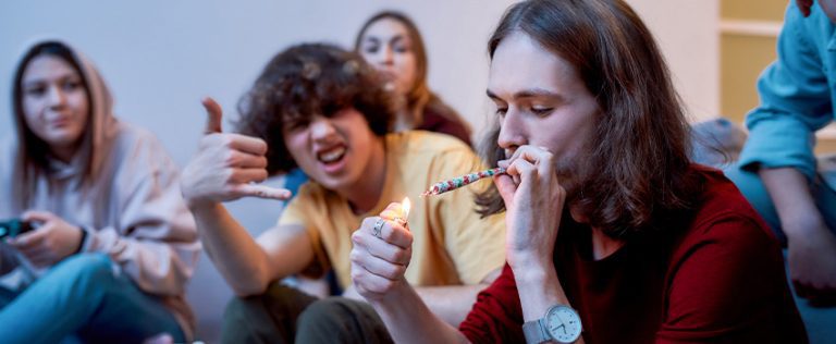 What Are the Side Effects of Smoking Weed Laced with PCP?